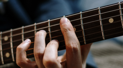 Guitar scales for beginners - On The Beat with Totally Guitars